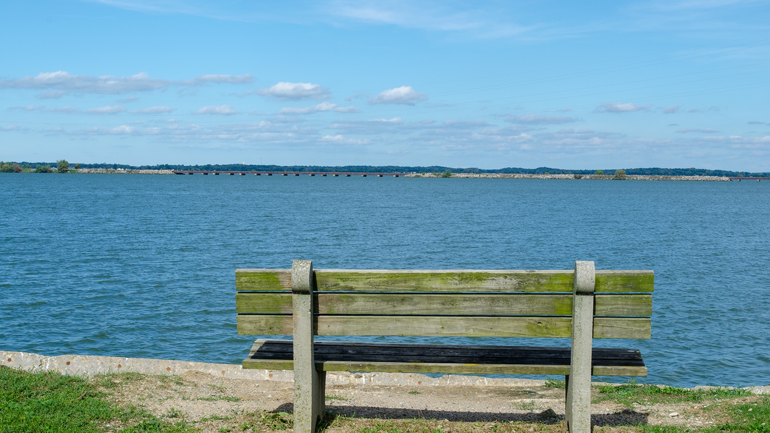The Cedar Motel | Sandusky Bay View Waterfront Lodging